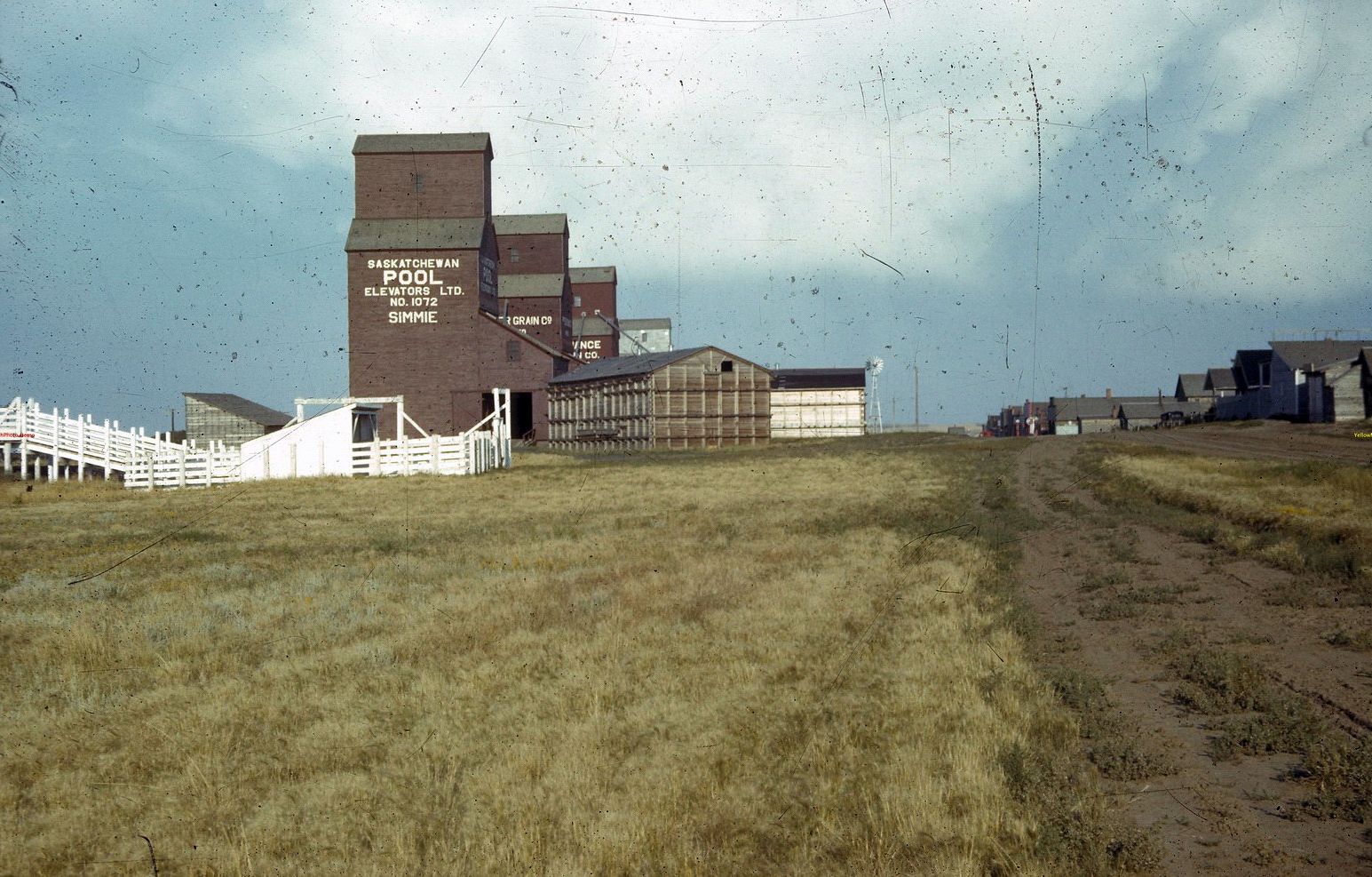 Historical photos photographs of Simmie