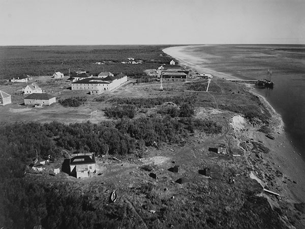 Historical photos photographs of York Factory Manitoba